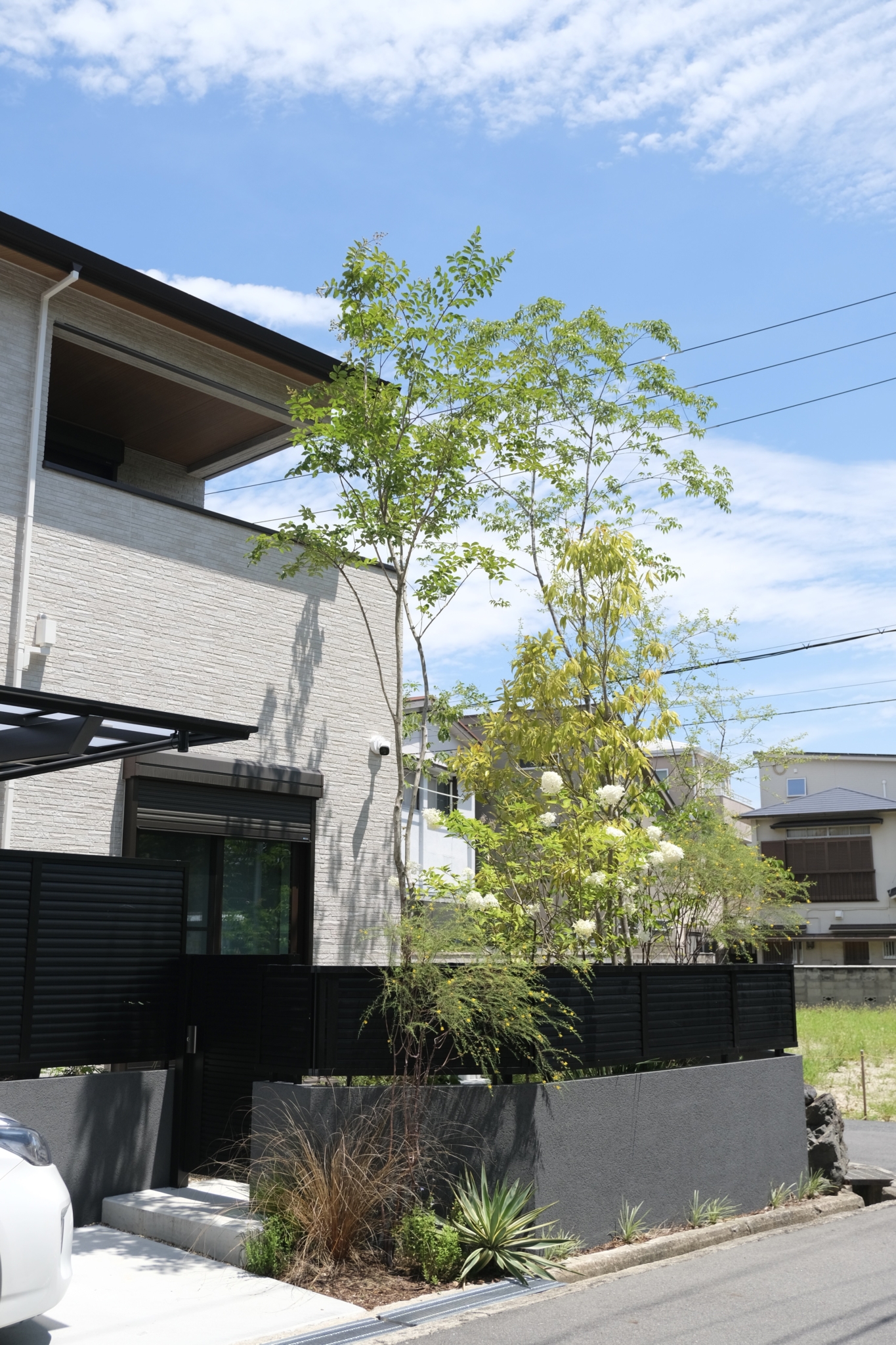 WORKS 吹田市 3世代が暮らす和洋折衷の庭 - the ROOTs design studio