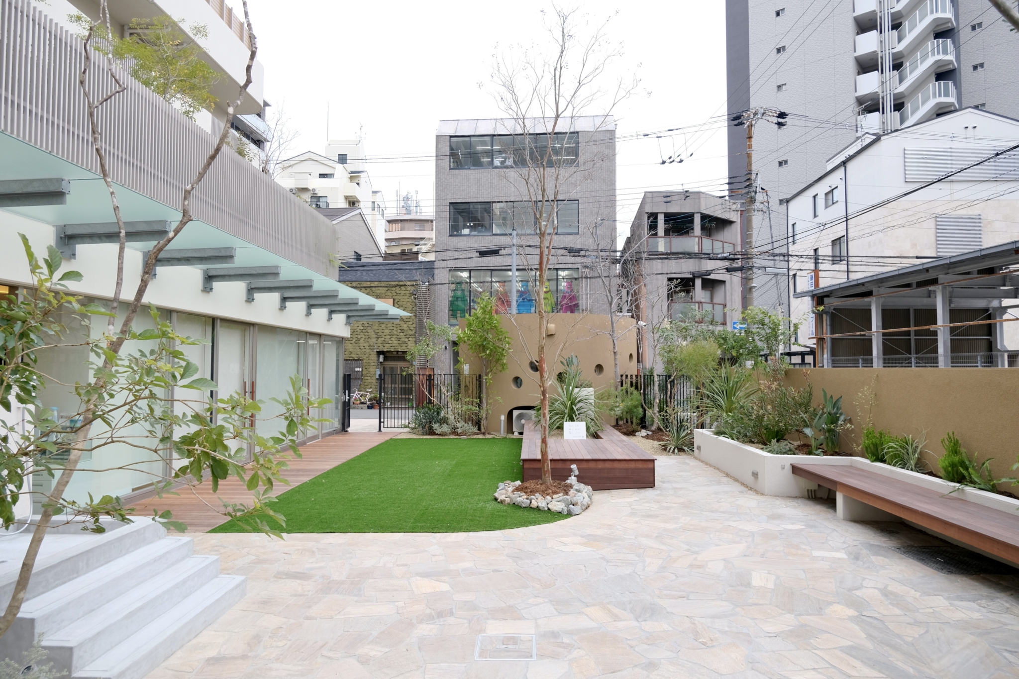 WORKS 吹田市 四季を楽しむ庭 - the ROOTs design studio